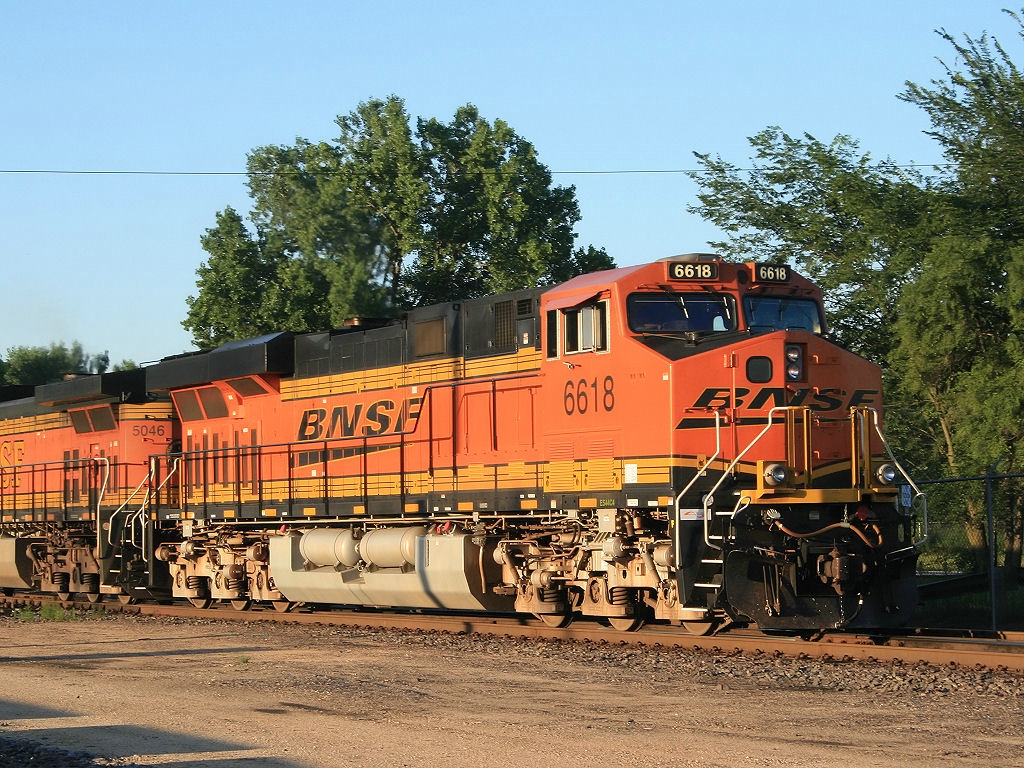 BNSF 6618